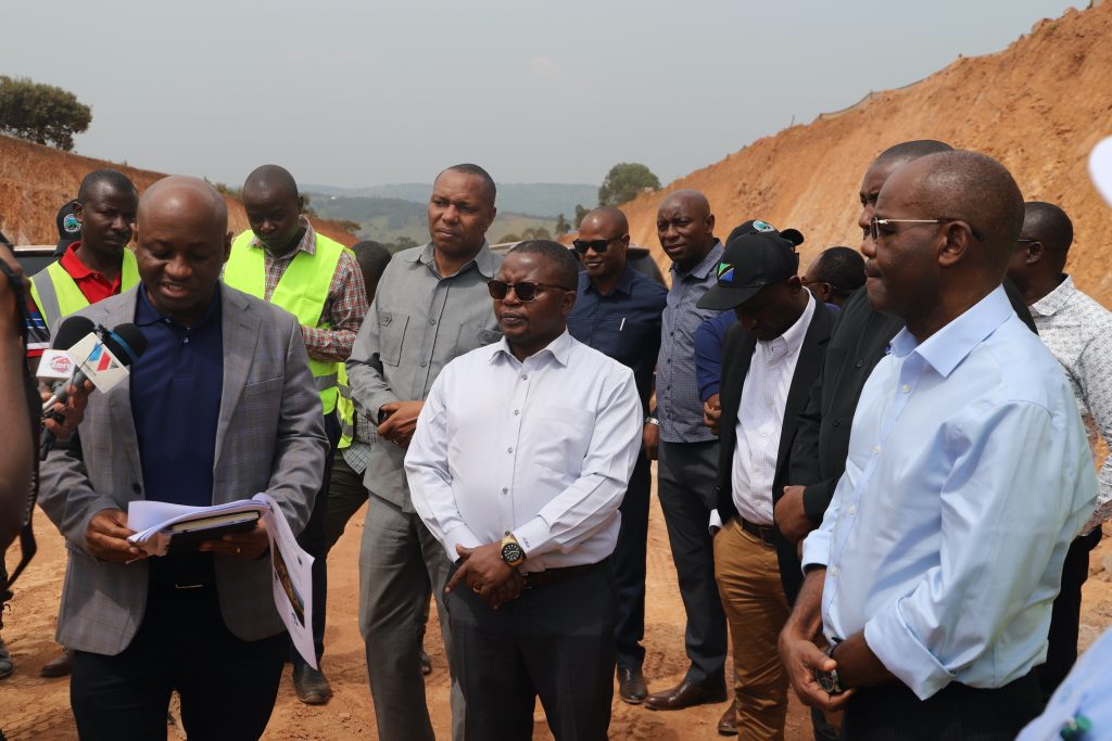 PROF. MBARAWA AWATAKA KAGERA KUTUMIA FURSA UJENZI WA BARABARA YA ...