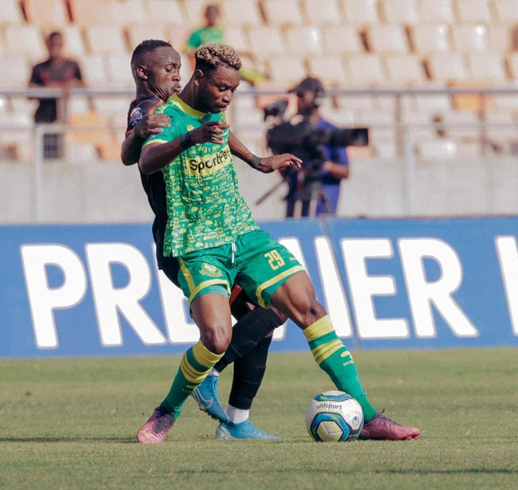 YANGA SC YAICHAPA KMC FFC 1-0, YAJIWEKA PAZURI KUTETEA TAJI – Full ... YANGA SC YAICHAPA KMC FFC 1-0, YAJIWEKA PAZURI KUTETEA TAJI – Full ...