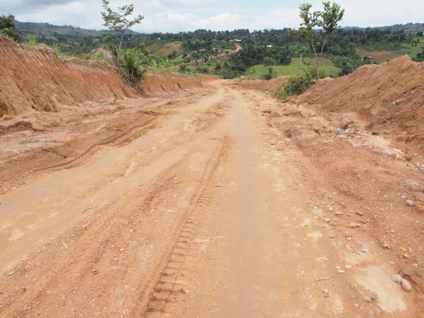 TARURA YAANZA KUFANYA MATENGENEZO YA BARABARA ZILIZOHATHIRIWA NA MVUA ...