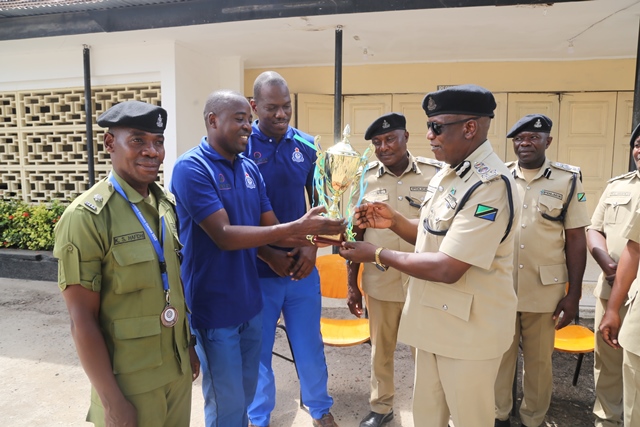 POLISI WARUDI NA USHINDI MASHINDANO RWANDA – Full Shangwe Blog