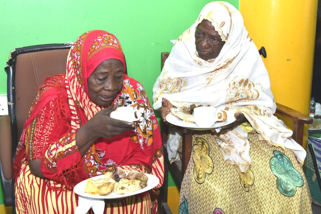 FUTARI YA WAZEE WA CCM OFISI KUU KISIWANDUI JIJINI ZANZIBAR – Full ...