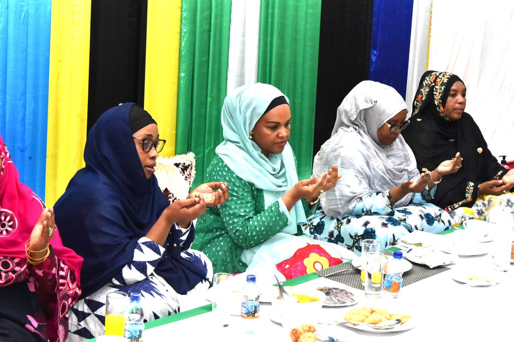 FUTARI YA WAZEE WA CCM OFISI KUU KISIWANDUI JIJINI ZANZIBAR – Full ...