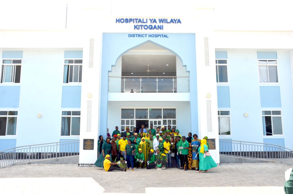 WAZAZI CCM ILALA WATEMBELEA HOSPITAL YA WILAYA YA KUSINI ZANZIBAR ...