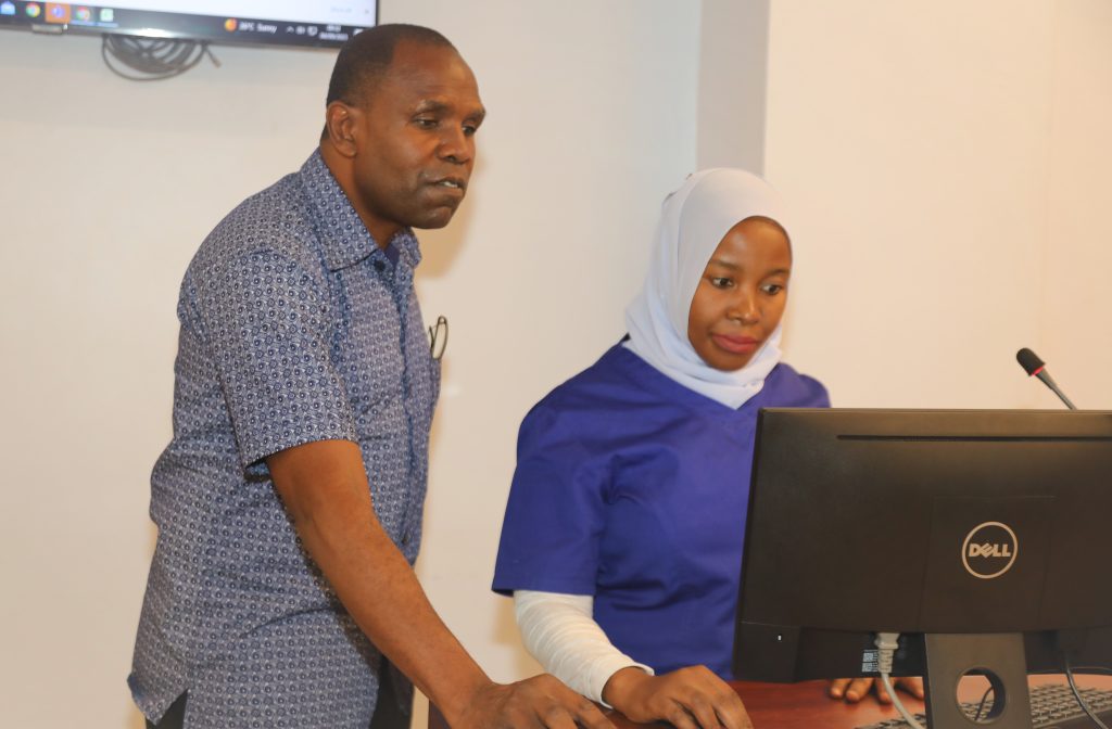 WAPATIWA MAFUNZO YA NAMNA YA KUTUMIA MFUMO WA MANUNUZI WA NeST – Full ...