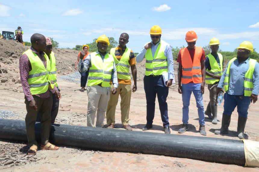 RUWASA YAANZA KUTEKELEZA UJENZI WA MRADI WA BWAWA LA KUVUNA MAJI YA ...