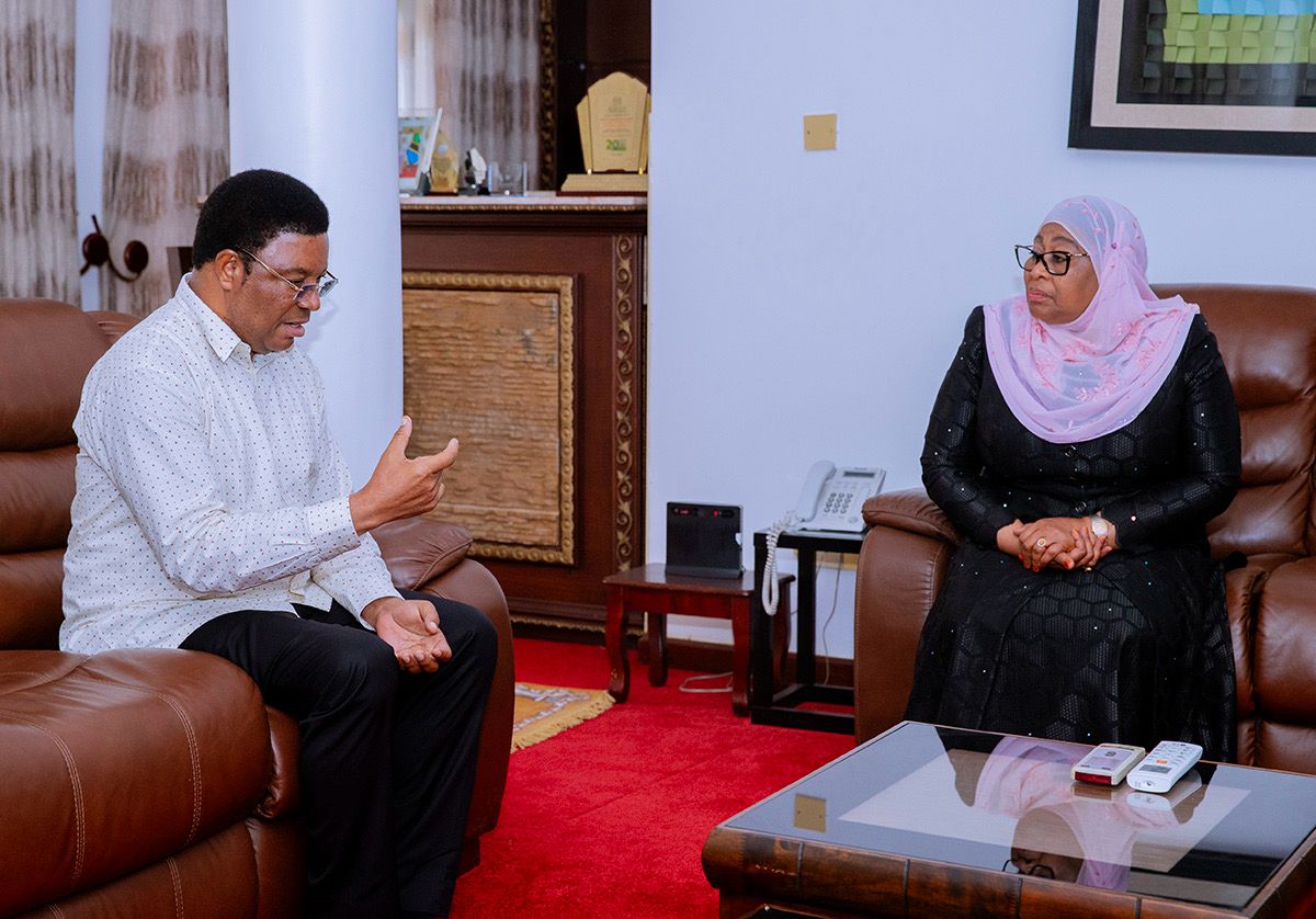 RAIS DKT. SAMIA AHANI MSIBA WA KAKA YAKE NA WAZIRI MKUU – Full Shangwe Blog