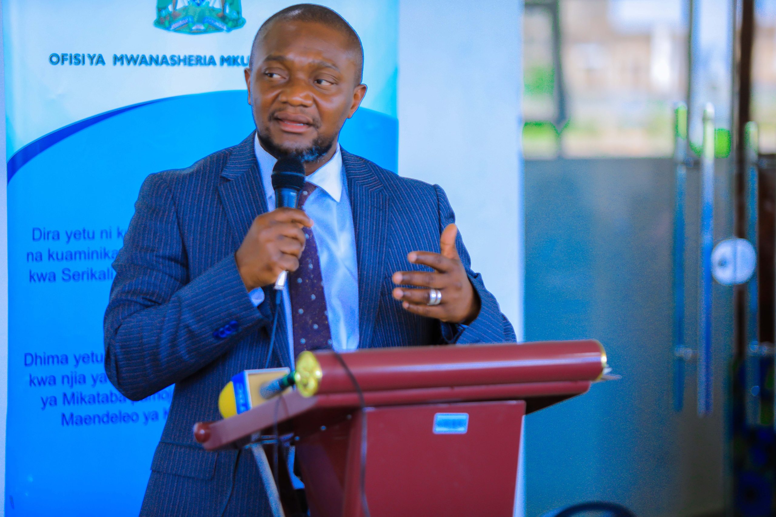 WAZIRI MCHENGERWA ATAKA WATUMISHI WA UMMA NCHINI KUWA WAZALENDO – Full ...
