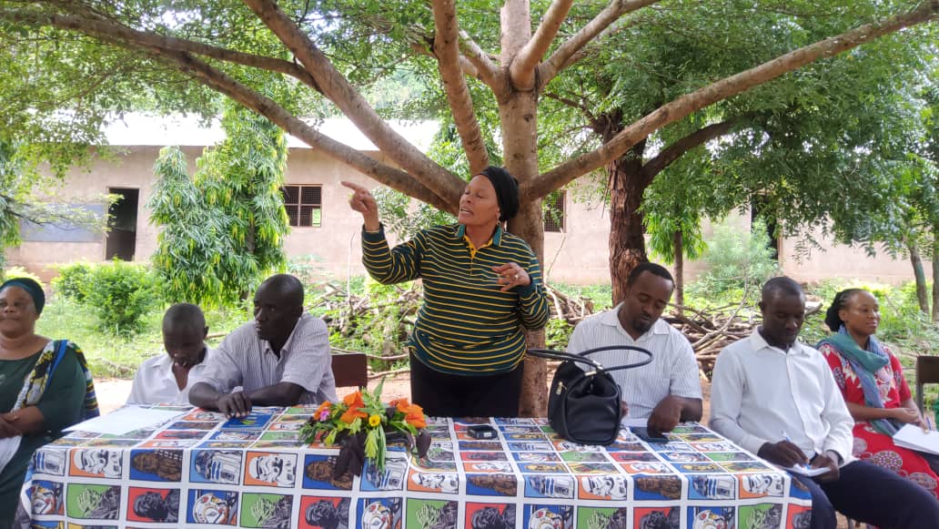 MHE.ANNE KILANGO ACHANGIA MILIONI 20 UJENZI SHULE YA MSINGI MTUNDU ...