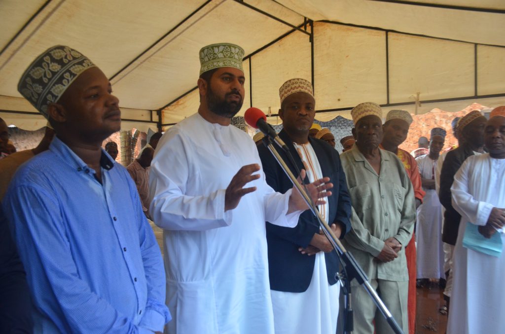 DUA YA KUMUOMBEA ALIEKUA RAIS WA ZANZIBAR AWAMU YA NNE SHEKH IDRIS ...