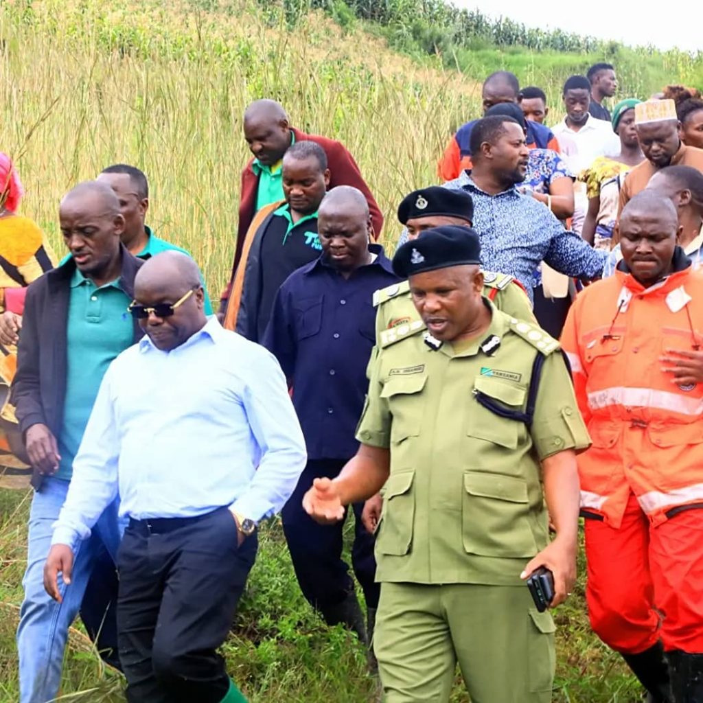 MKUU WA MKOA WA MBEYA JUMA HOMERA ATEMBELEA KAWETELE ENEO ...