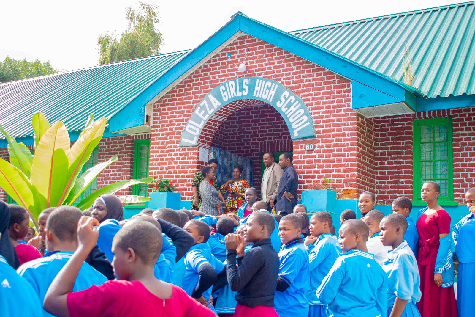 KANISA LATOA MSAADA WA MAGODORO 100 LOLEZA SEKONDARI – Full Shangwe Blog