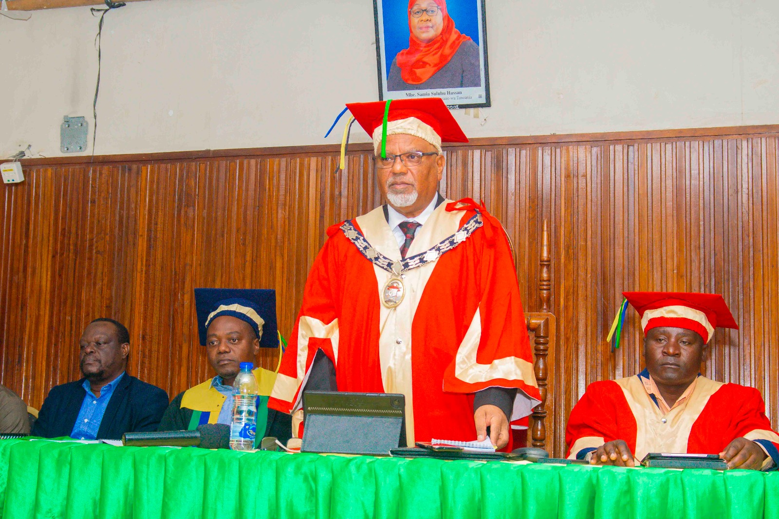 HALMASHAURI YA JIJI LA MBEYA YAPATA HATI SAFI 2022/2023 – Full Shangwe Blog