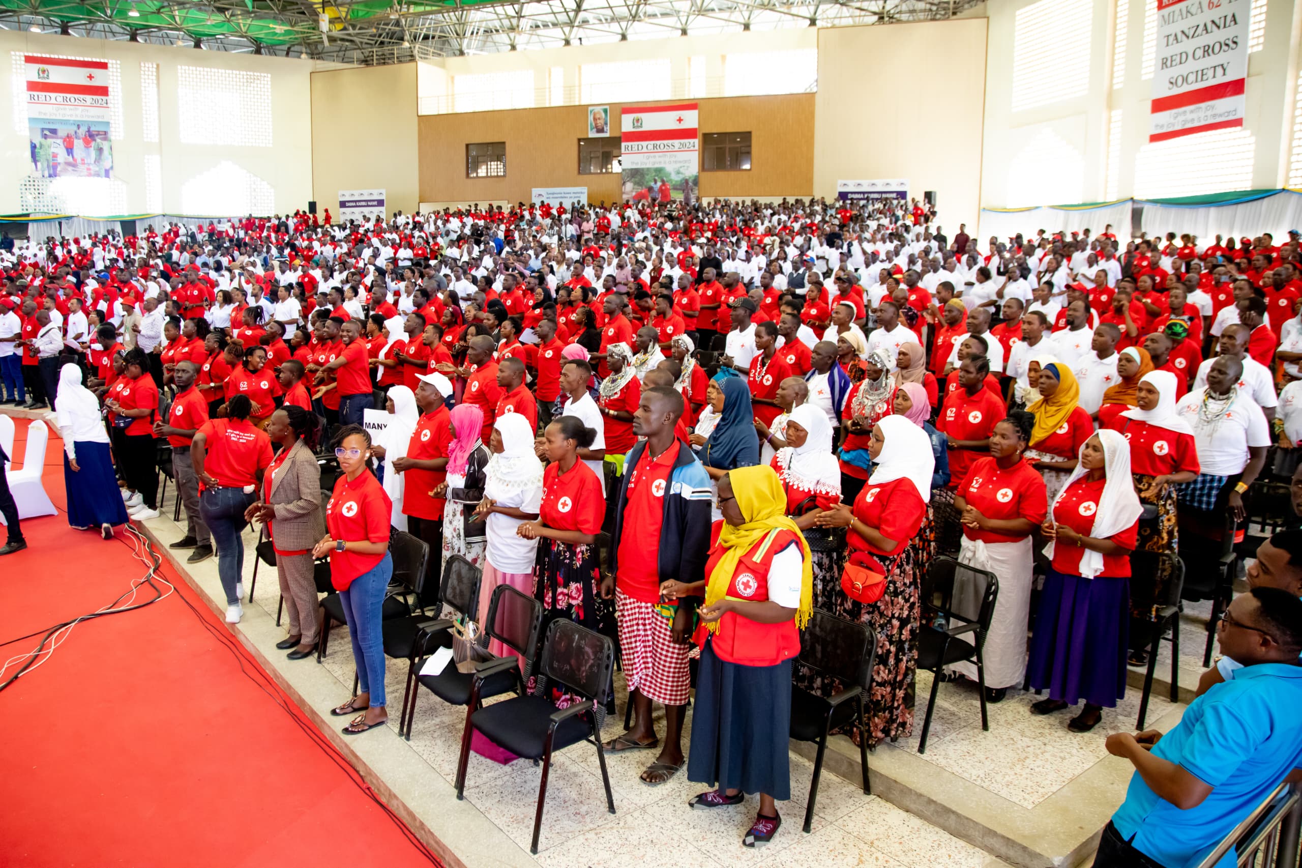 MATUKIO KATIKA PICHA MIAKA 62 YA CHAMA CHA MSALABA MWEKUNDU TANZANIA ...