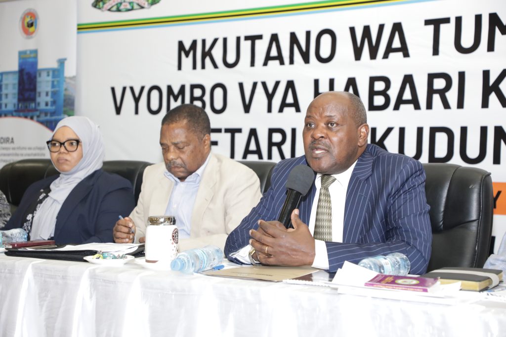 VYOMBO VYA HABARI NGUZO MUHIMU UBORESHAJI WA DAFTARI LA WAPIGA KURA ...