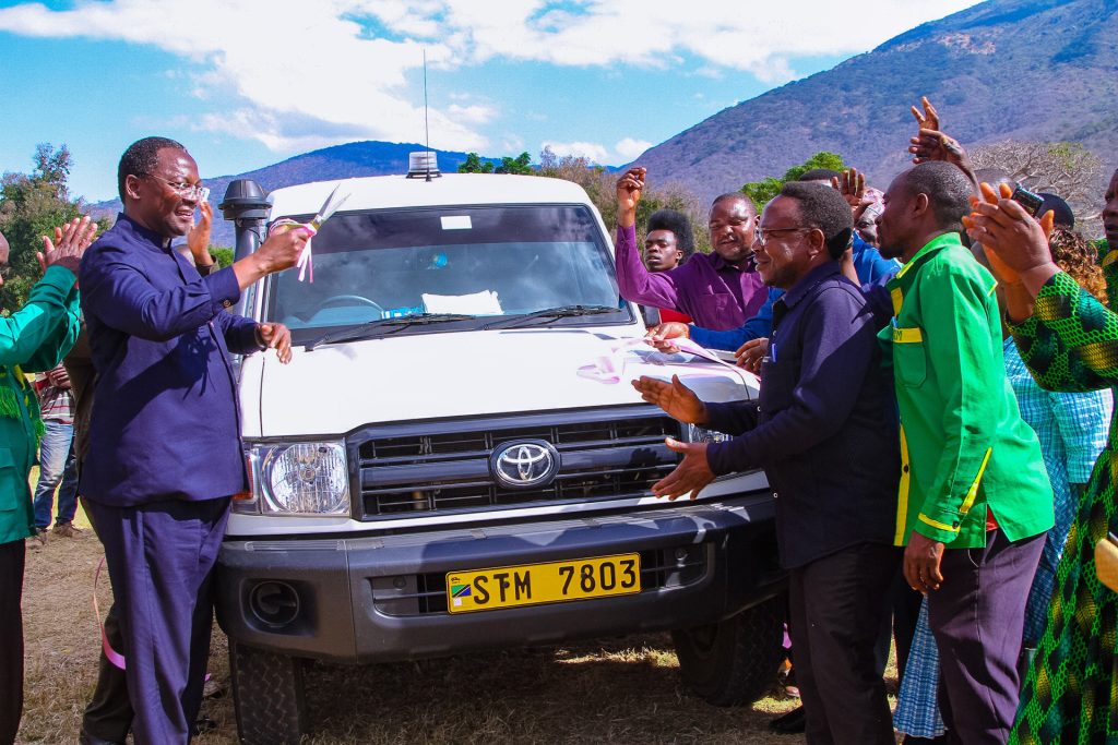 WAZIRI SIMBACHAWENE: GARI LA WAGONJWA LISITUMIKE KUBEBA NYUMBA NDOGO ...