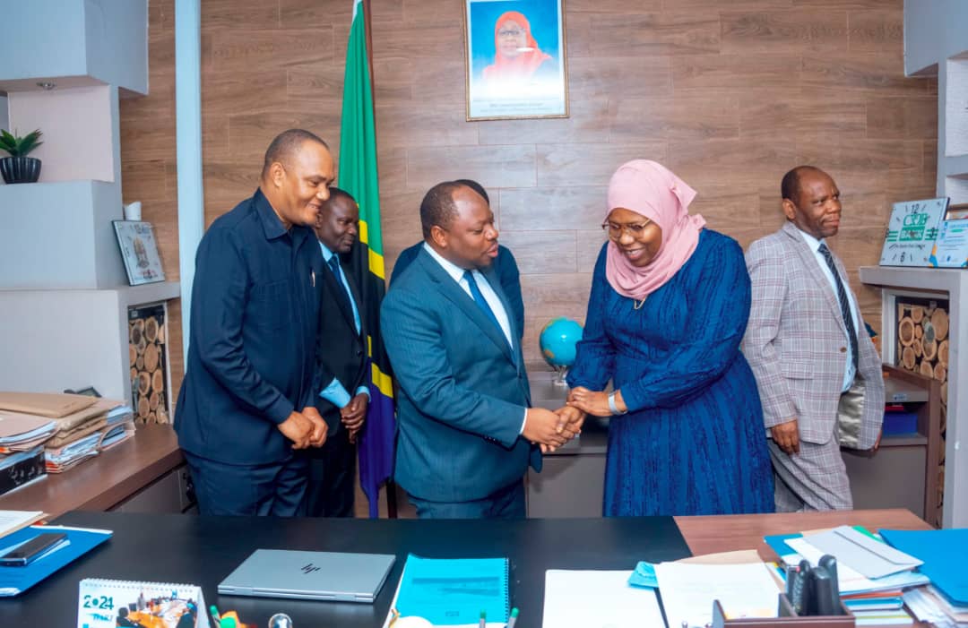 RC CHALAMILA AKUTANA NA WATAALAM KUTOKA TIRA – Full Shangwe Blog