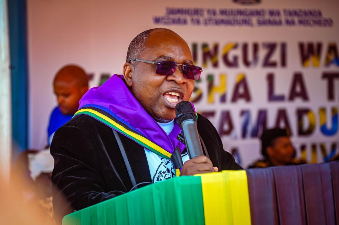 WAZIRI NDUMBARO AZINDUA TAMASHA LA UTAMADUNI AKIKEMEA WANAOUA MILA NA ...