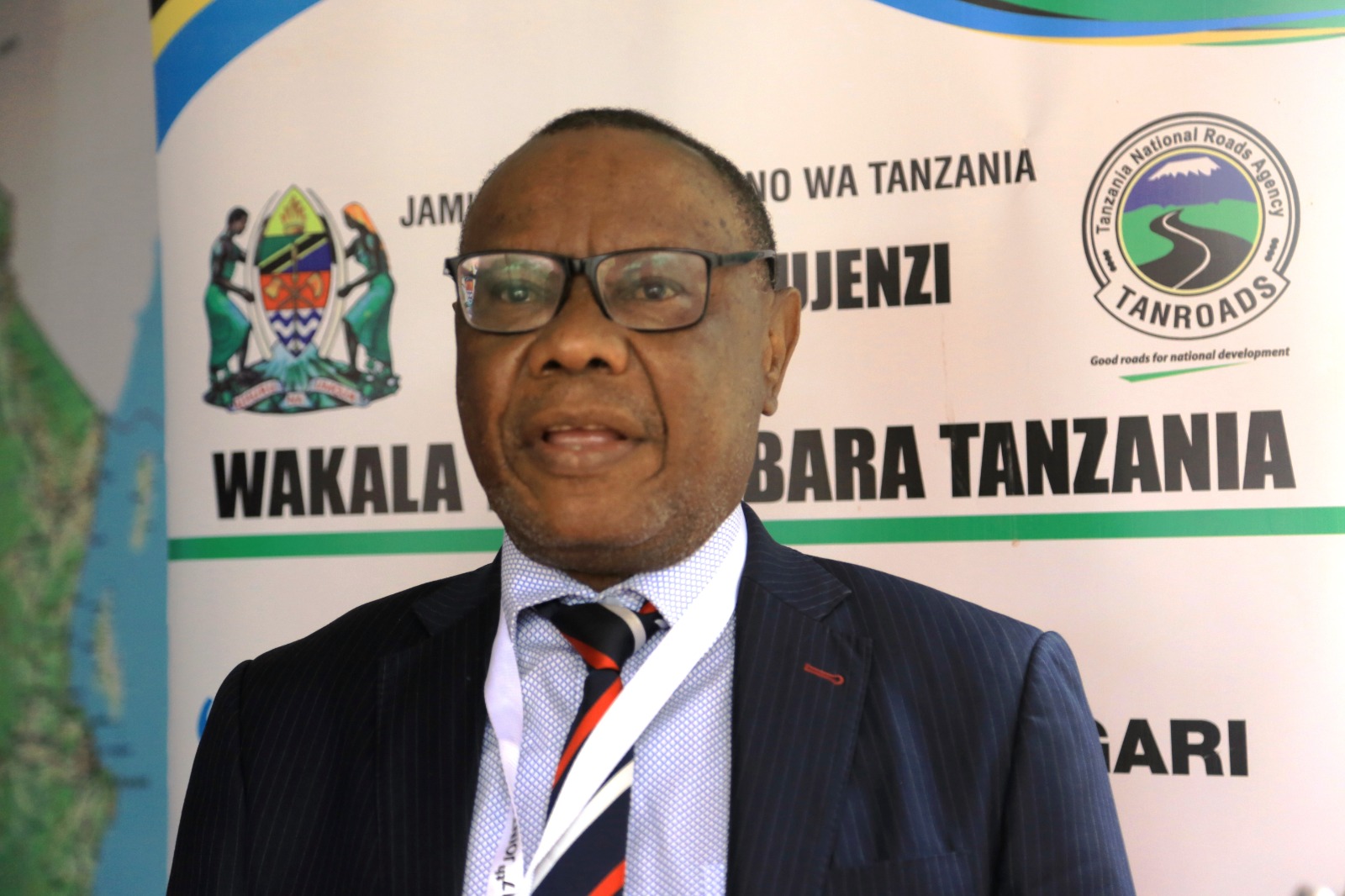 ‘TANROADS INAHAKIKISHA INAWEKA MIUNDOMBINU BORA KWA WATUMIAJI ...