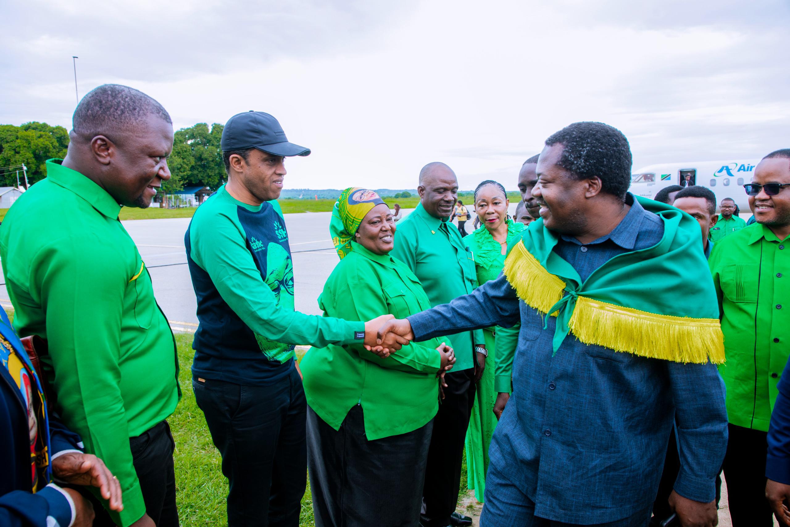 KATIBU MKUU WA CCM AWASILI MKOANI TABORA – Full Shangwe Blog