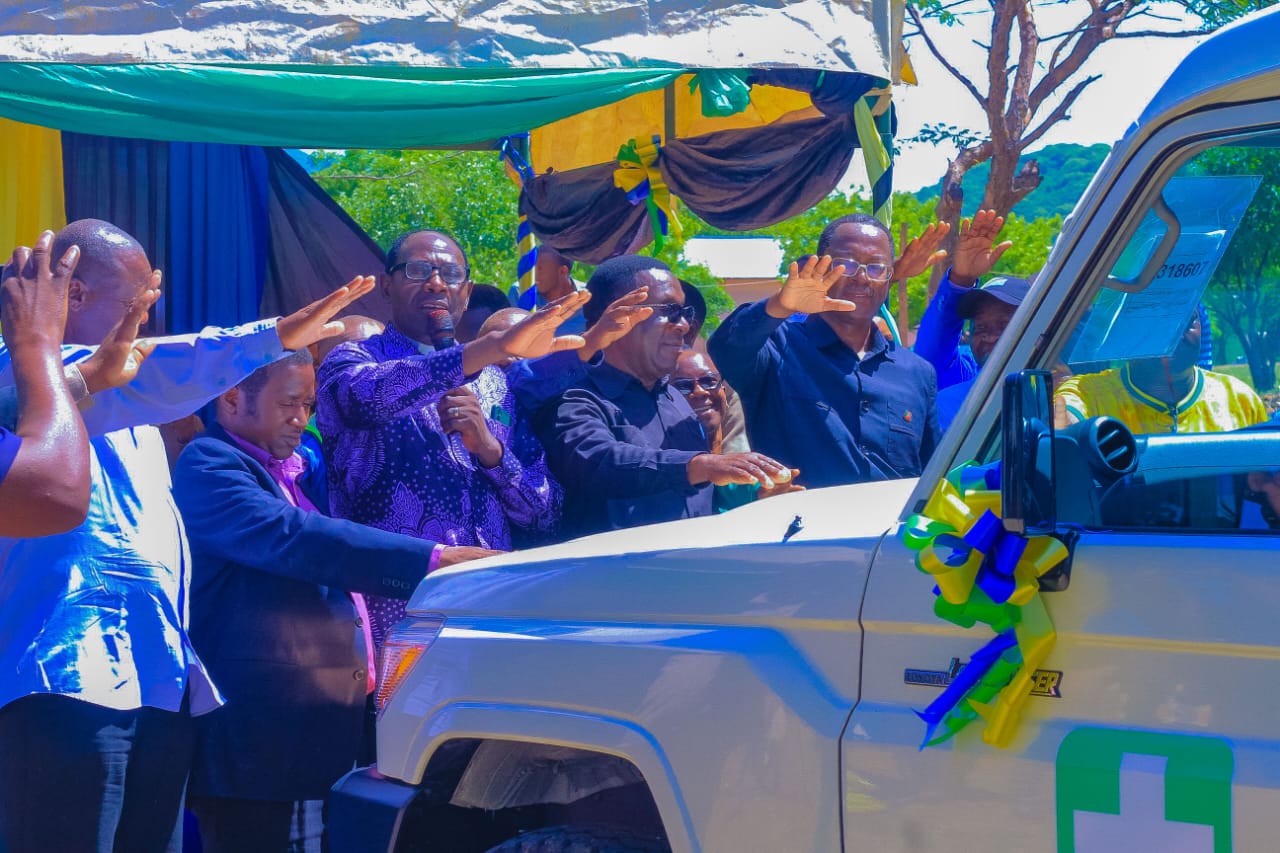 WAZIRI SIMBACHAWENE : GARI LA WAGONJWA LISITUMIKE KUBEBA MAGENDO – Full ...