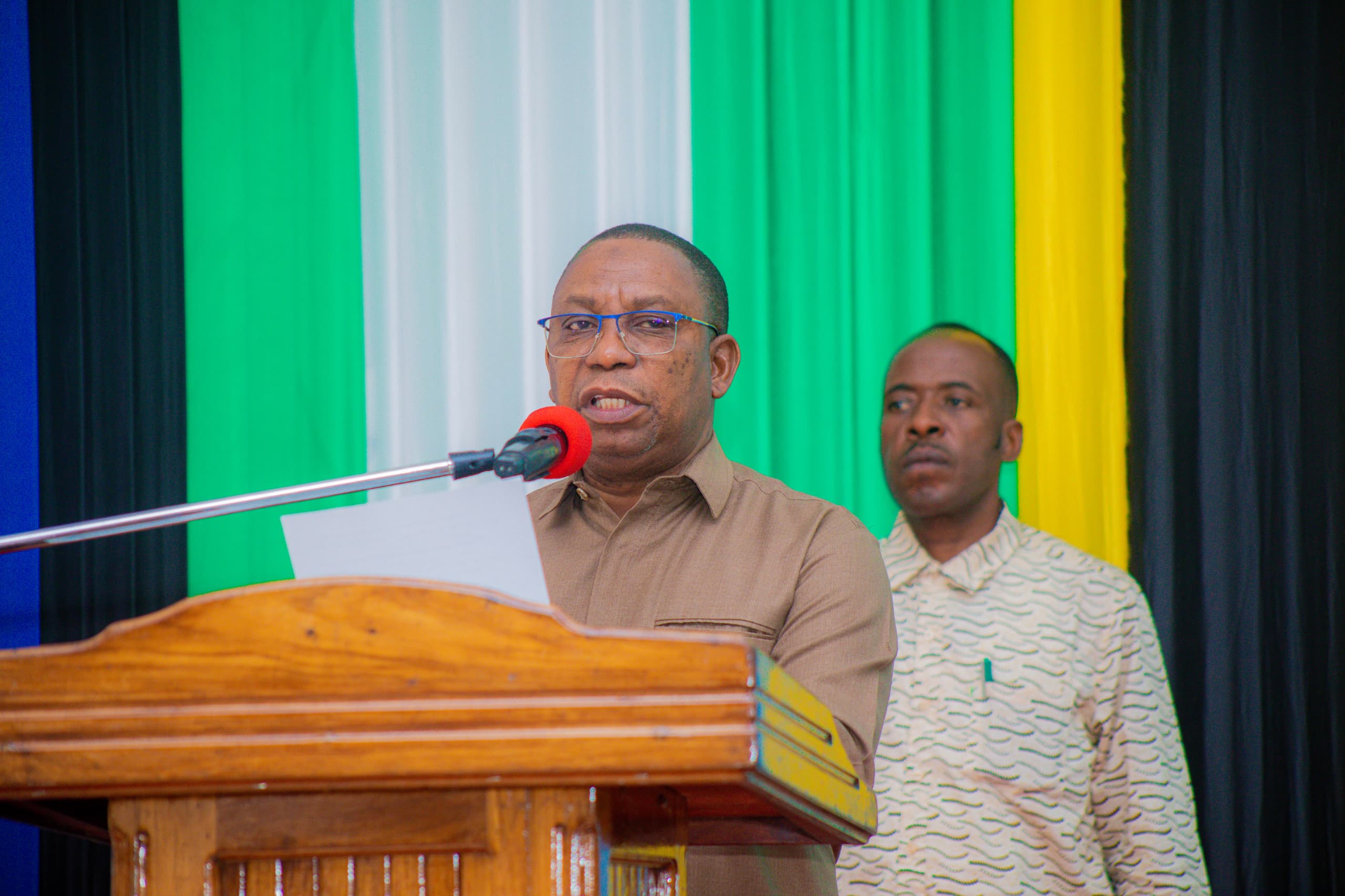 DKT.DIMWA : AWAPIGA MSASA WATU WENYE ULEMAVU – Full Shangwe Blog