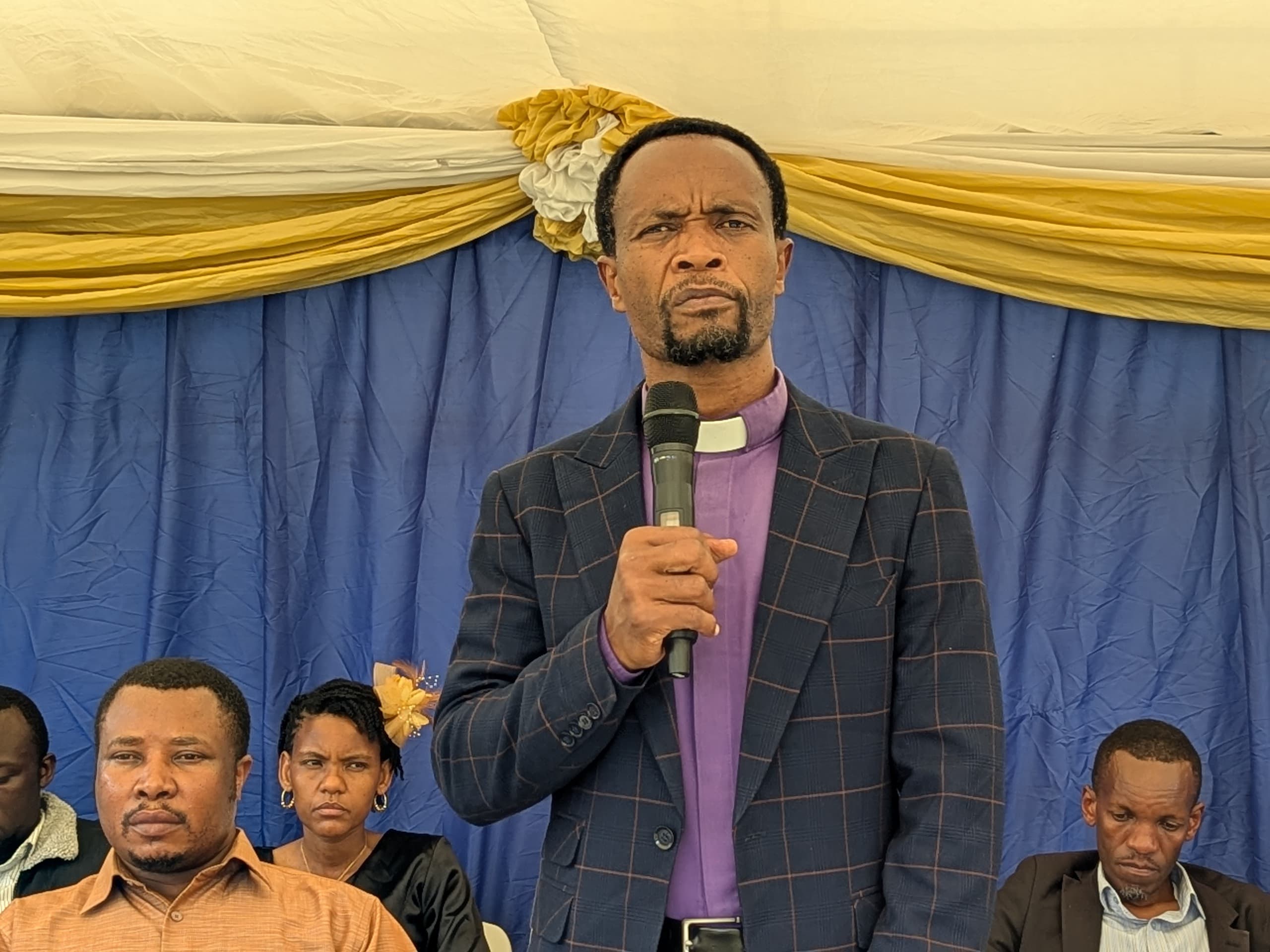 JAMII NCHINI YATAKIWA KUHIMIZA SWALA LA MAADILI KWA WATOTO WAO. – Full ...