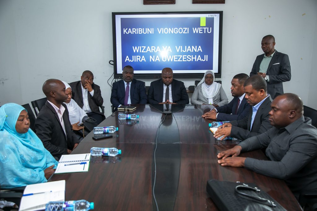 WAZIRI WA VIJANA ZANZIBAR AWATAKA WATENDAJI WA WIZARA KUONGEZA UFANISI ...