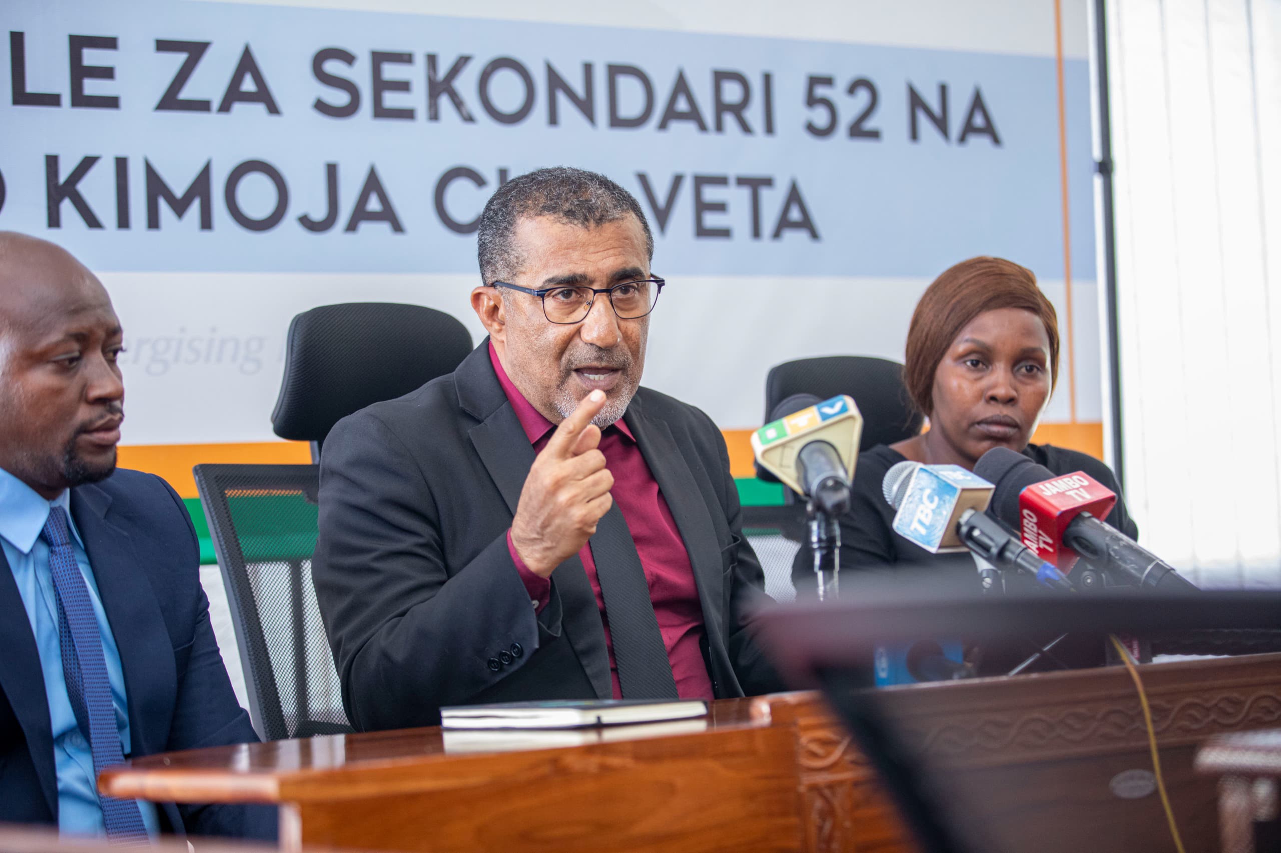 SHULE ZA SEKONDARI 52; CHUO CHA VETA KUFUNGIWA MIUNDOMBINU YA NISHATI ...