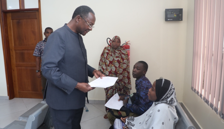 SIMBACHAWENE ANADI MABADILIKO MAKUBWA UHAMIAJI – Full Shangwe Blog